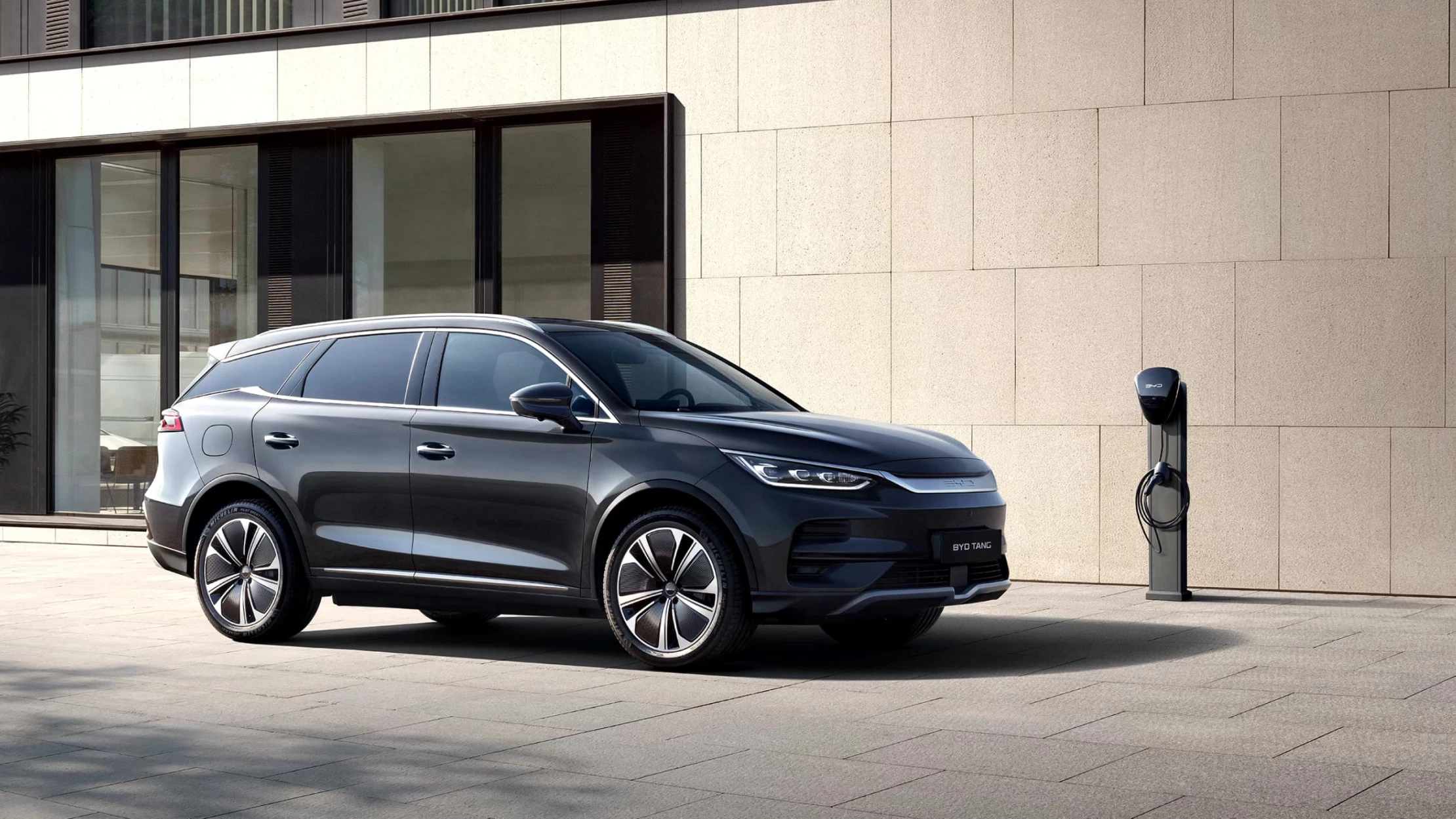Changan BYD TANG | Grupo Gedauto