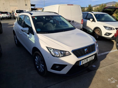 Renting coche Seat Arona 1.0 TSI 81kW (110CV) Style Go Eco Gasolina con ...