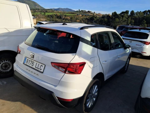 Renting coche Seat Arona 1.0 TSI 81kW (110CV) Style Go Eco Gasolina con ...